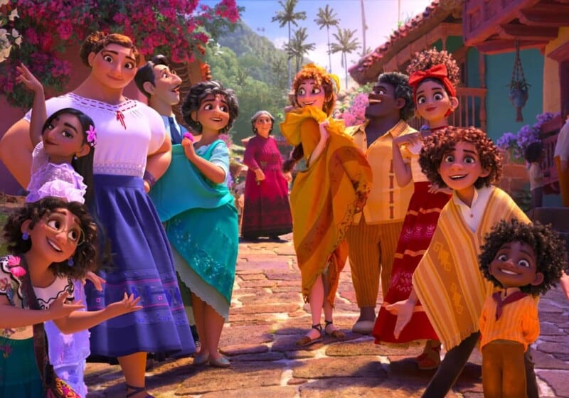 Disney's Encanto In Concert Performed by the New York Philharmonic ...